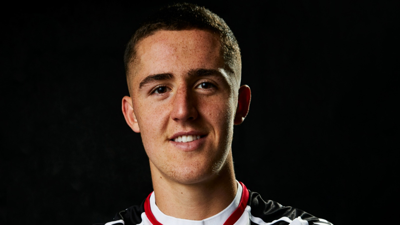 Goundry Joins Matlock on Loan - Grimsby Town Football Club