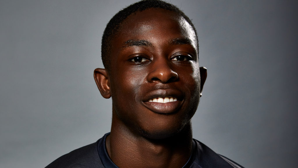 Essel re-joins Grimsby Borough on Loan - Grimsby Town Football Club