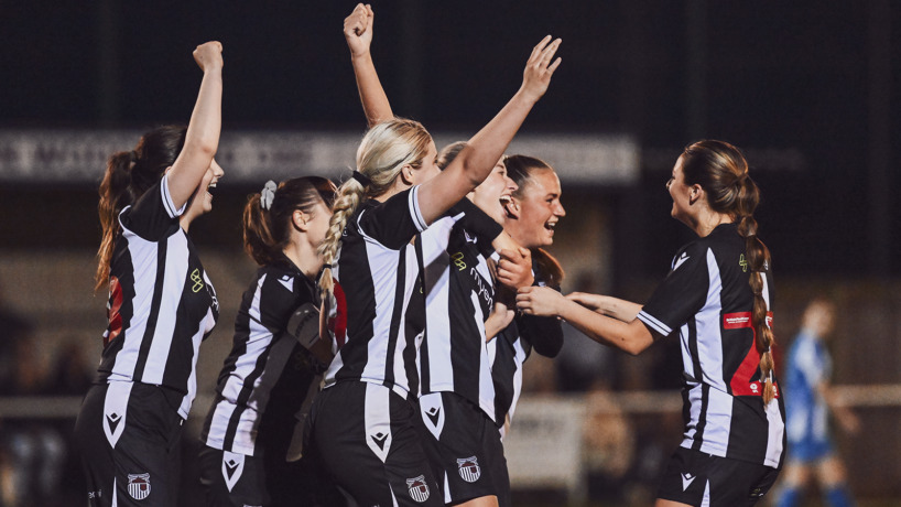 WOMEN'S TEAM IN ACTION ON SUNDAY - Grimsby Town Football Club