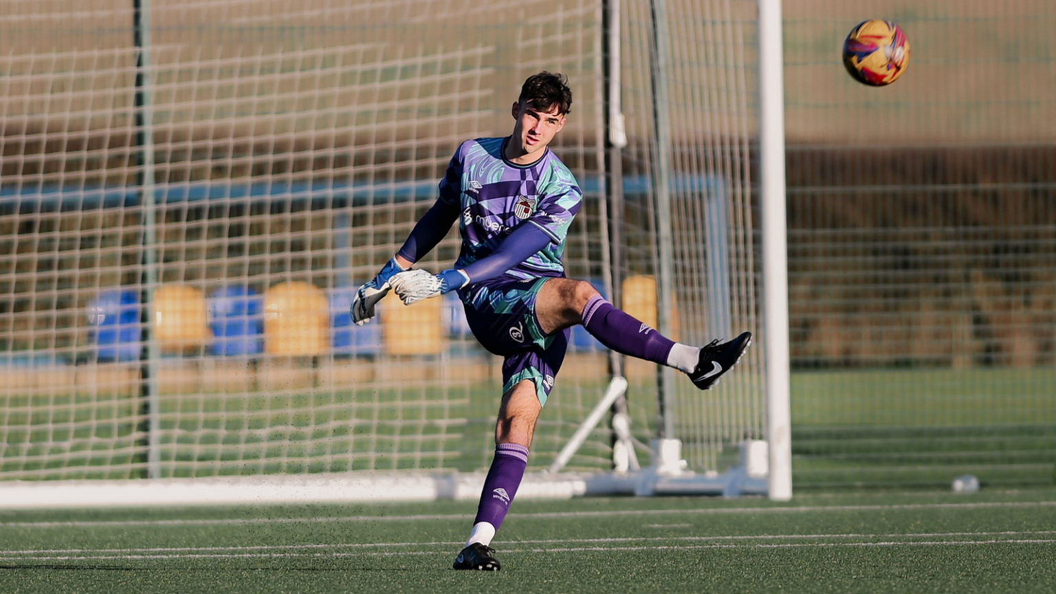Charlie Casper returns to Burnley - Grimsby Town Football Club